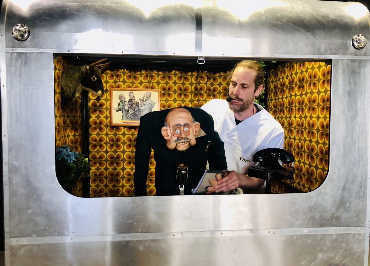 Radio Michel (Cie Viktor French - BEL) - Nicolas Turon